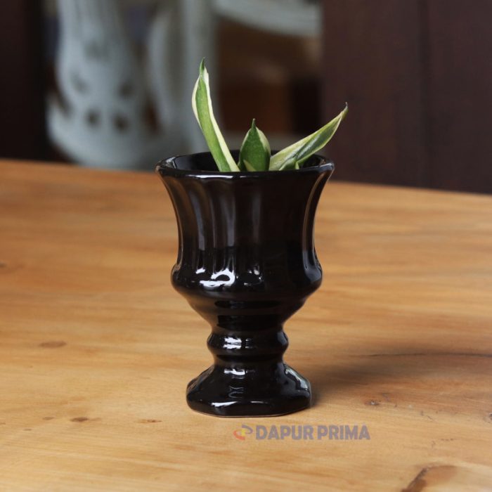 VAS BUNGA KERAMIK PUTIH/HITAM A-188 — Dapur Prima